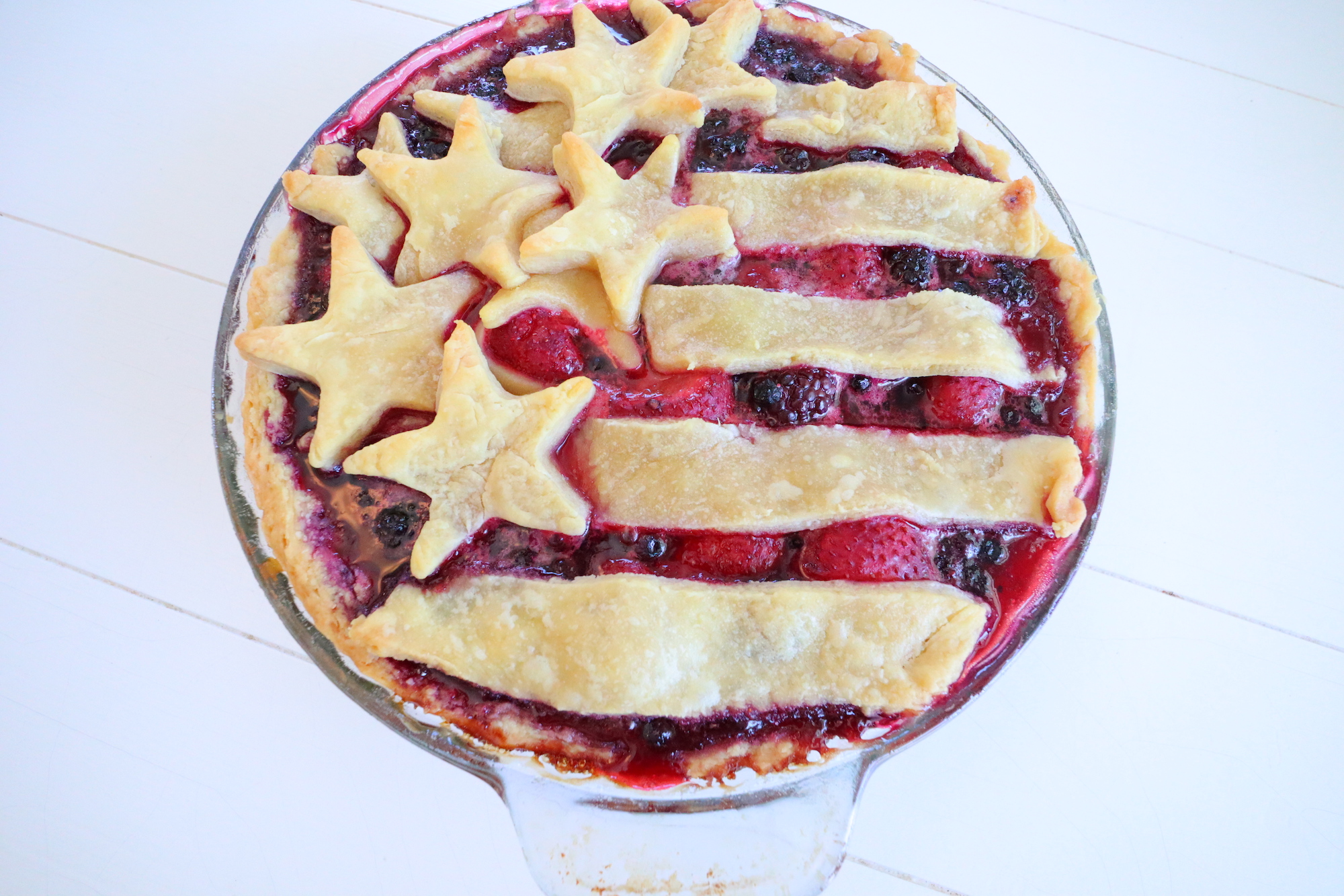 How To Make A Red White and Blue Berry Pie - Lauren Nicole Jones